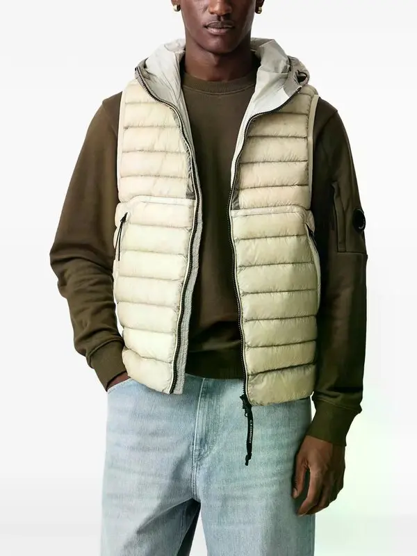 C.P. COMPANY Goggle-detail Quilted Gilet