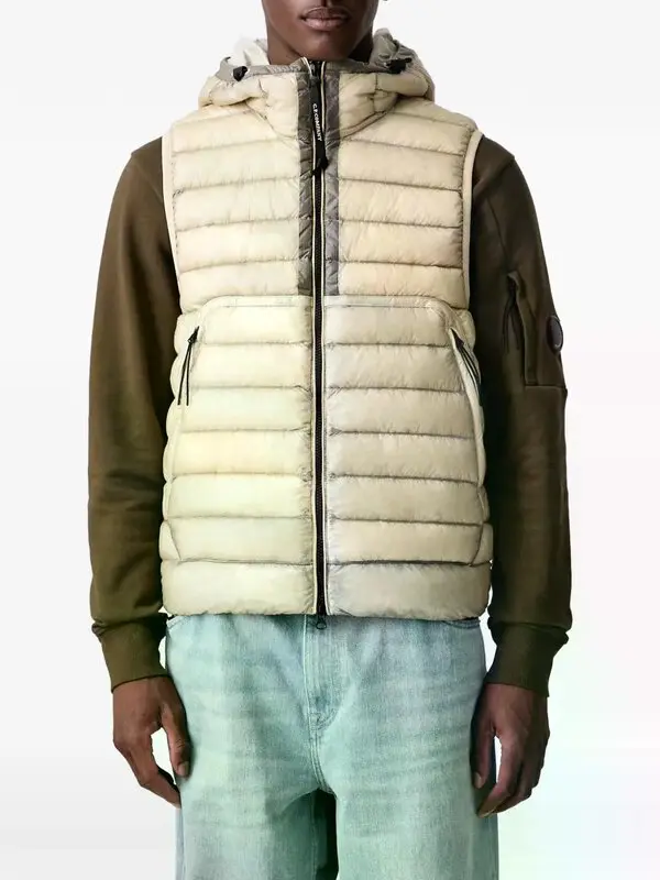 C.P. COMPANY Goggle-detail Quilted Gilet