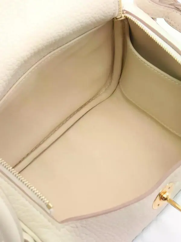 Hermès Mini Lindy Shoulder Bag - Neutrals