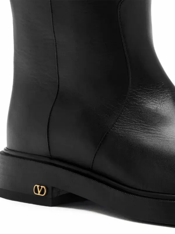Valentino Garavani Vlogo Signature Leather Boots
