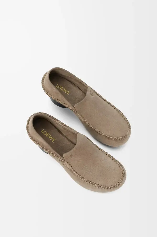 Loewe Oval Loafer In Suede Calfskin - Hazelnut