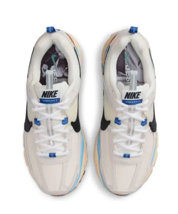 Nike Zoom Vomero 5 Sneakers - Nude