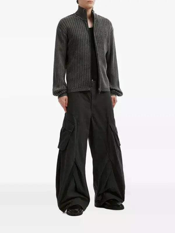 Izzue Ribbed-knit Zip-up Sweater