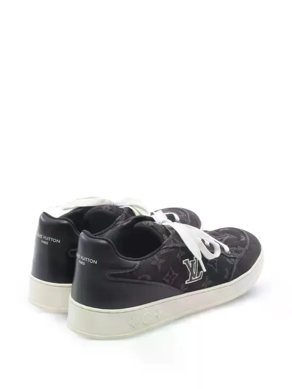 LOUIS VUITTON 2025s Monogram Resort Sneakers