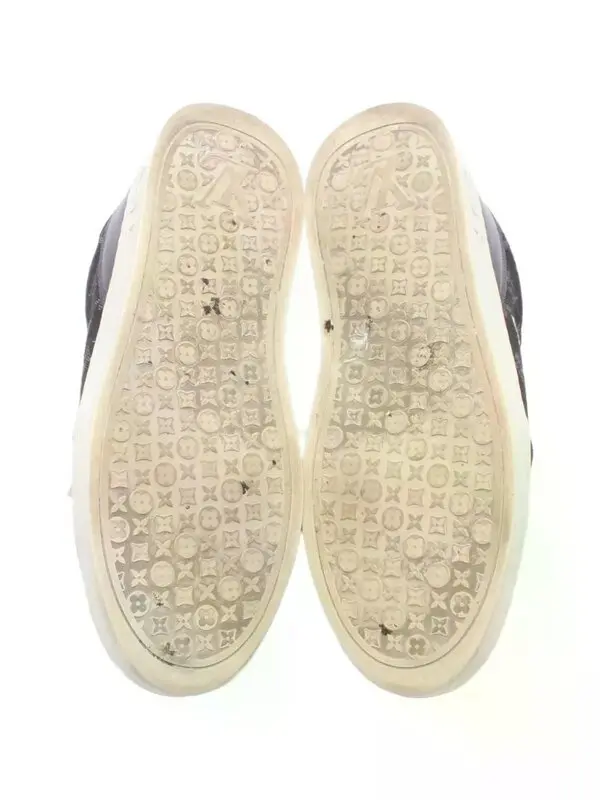 LOUIS VUITTON 2025s Monogram Resort Sneakers