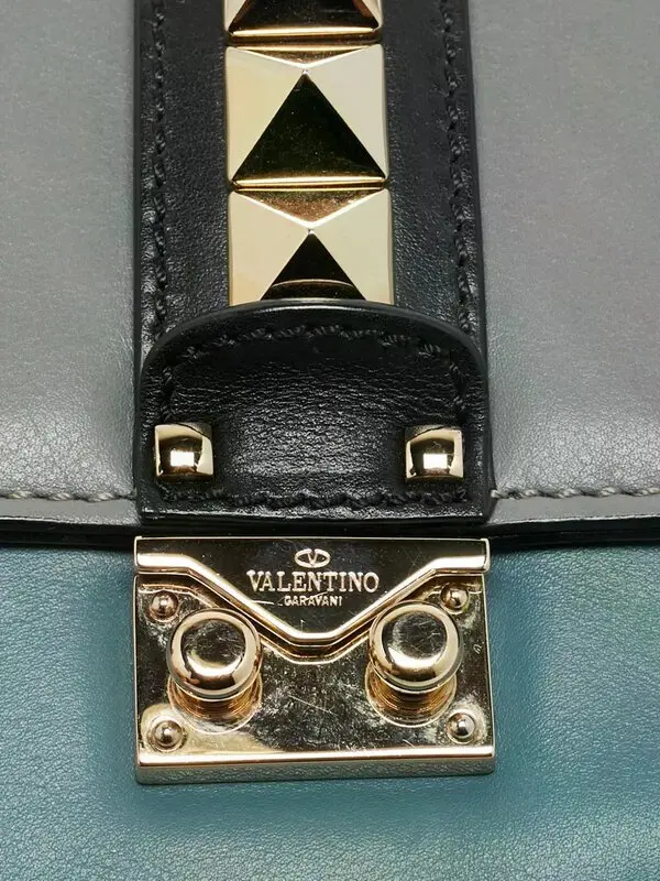 Valentino Garavani Medium Rockstud Glam Lock Shoulder Bag
