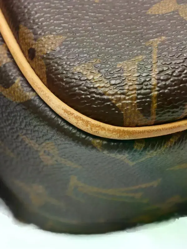 LOUIS VUITTON 2009 Pm Reporter Monogram Shoulder Bag