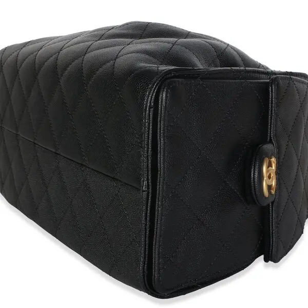 Chanel Quilted Caviar 25 Hobo