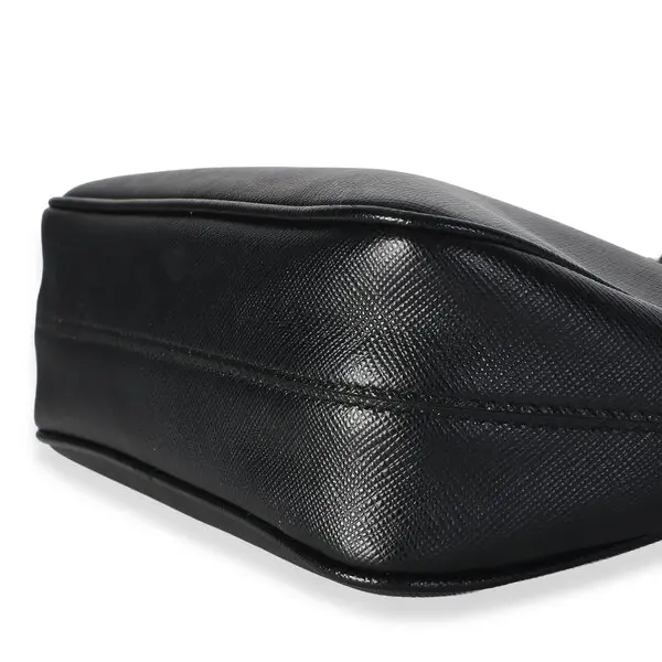 Prada Saffiano Re-edition 2005 Shoulder Bag - Black