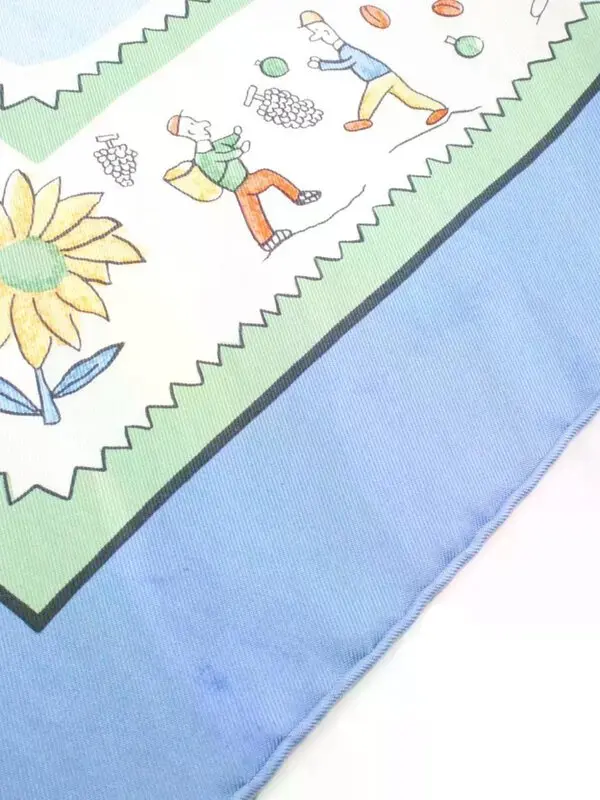 Hermès 2010s Retour A La Terre Scarf - White