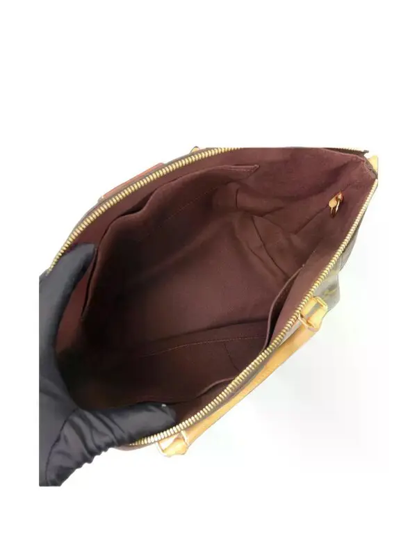 LOUIS VUITTON Monogram Turenne Shoulder Bag