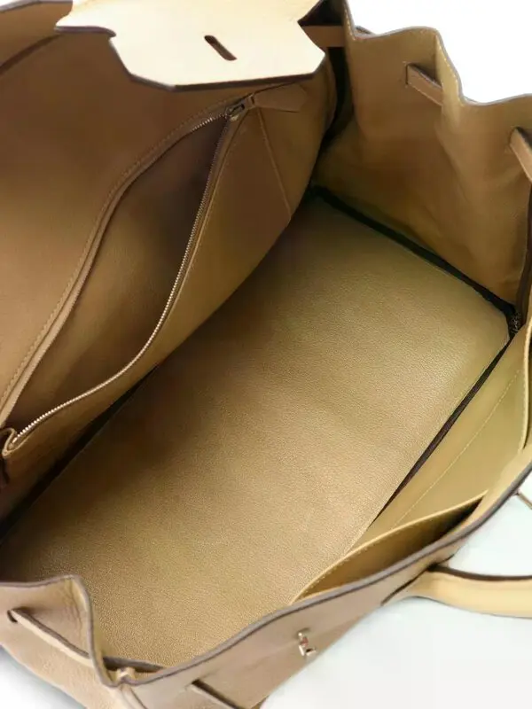 Hermès 2016 35 Birkin Togo Handbag - Neutrals