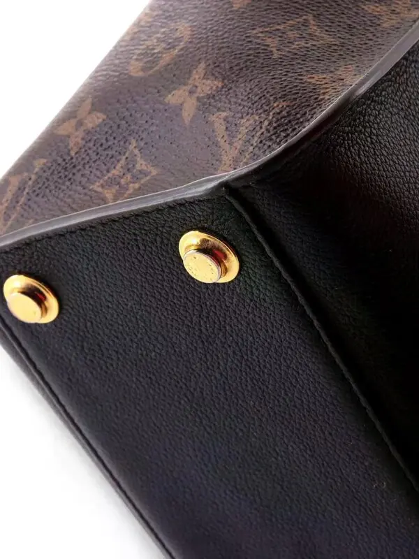 LOUIS VUITTON On My Side Leather With Monogram Canvas Mm Tote Bag