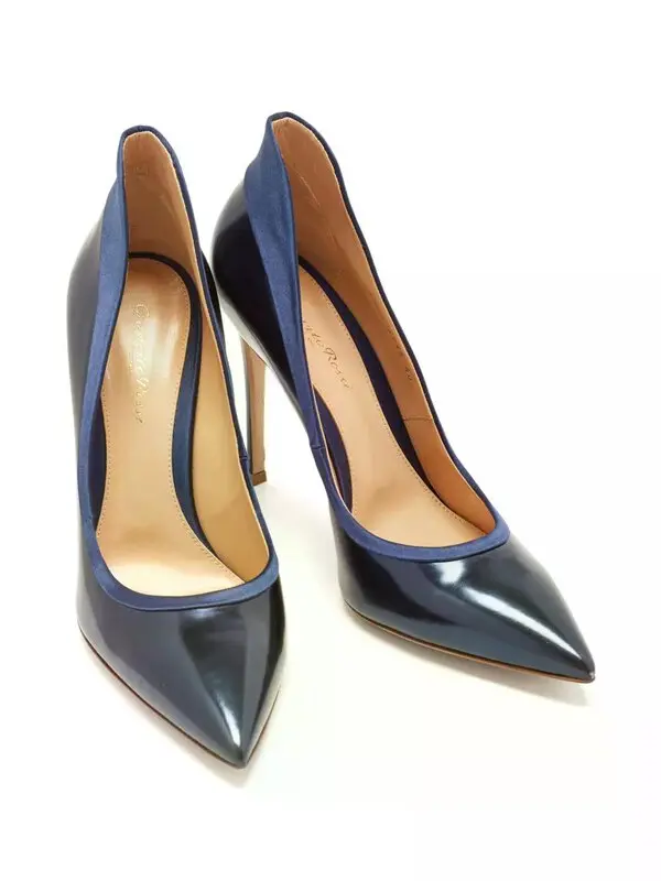GIANVITO ROSSI Pointed-toe Pumps