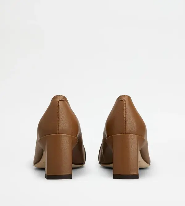TOD'S Pumps In Leather