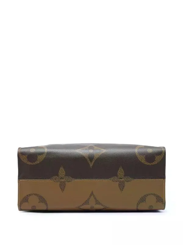LOUIS VUITTON 2021 Monogram Reverse Giant Onthego Mm Satchel