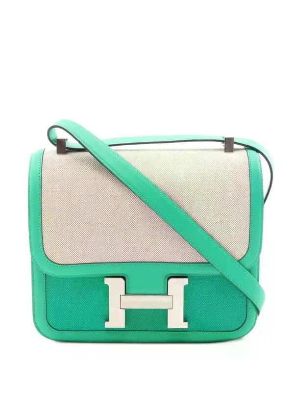 Hermès 2021 24 Constance Shoulder Bag - Green