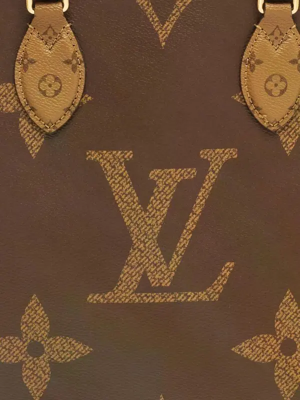 LOUIS VUITTON Onthego Mm Monogram Giant Reverse Tote Bag