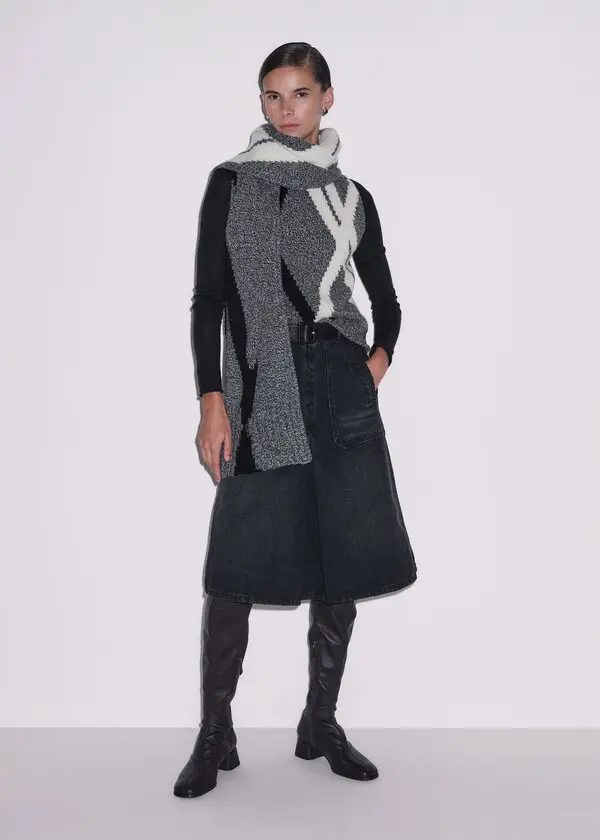 ME+EM Exploded Argyle Straight Knit Vest