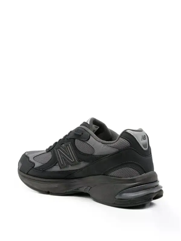 NEW BALANCE Panelled Gore-tex Sneakers - Grey