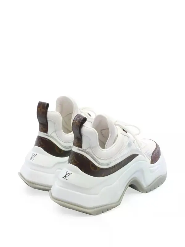 LOUIS VUITTON 2023 Arclight 2.0 Line Sneakers - White