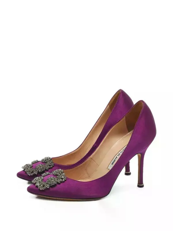 Manolo Blahnik Hangisi Buckled Pumps