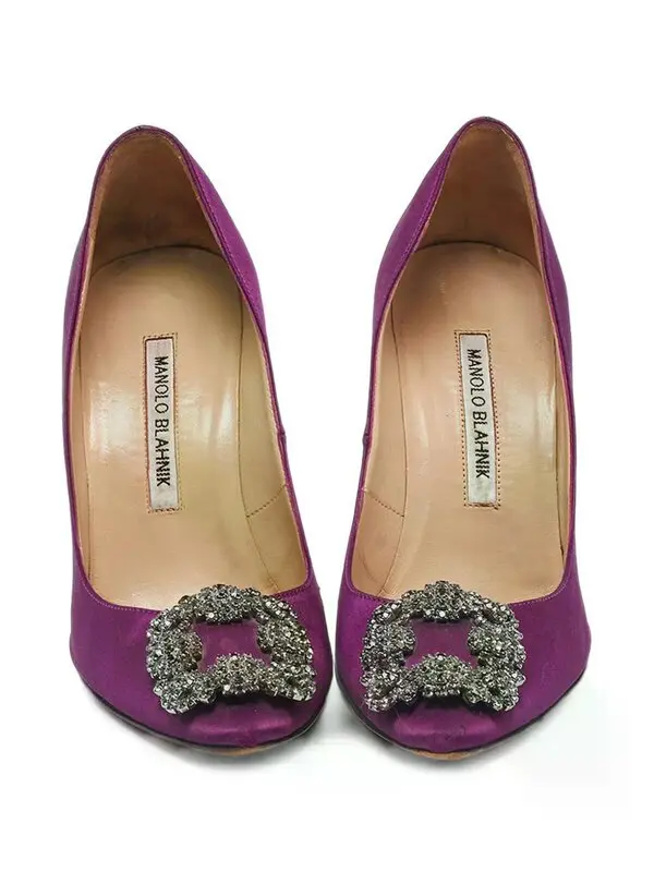 Manolo Blahnik Hangisi Buckled Pumps