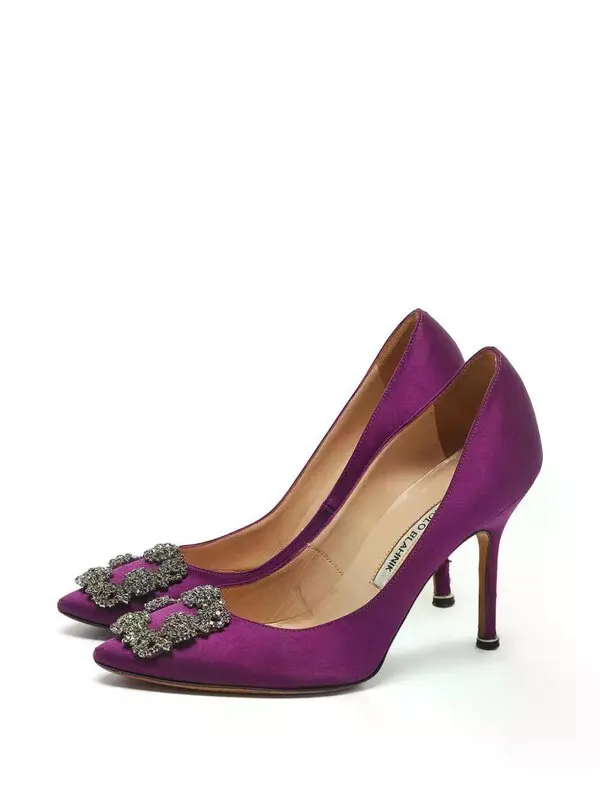Manolo Blahnik Hangisi Buckled Pumps - Purple