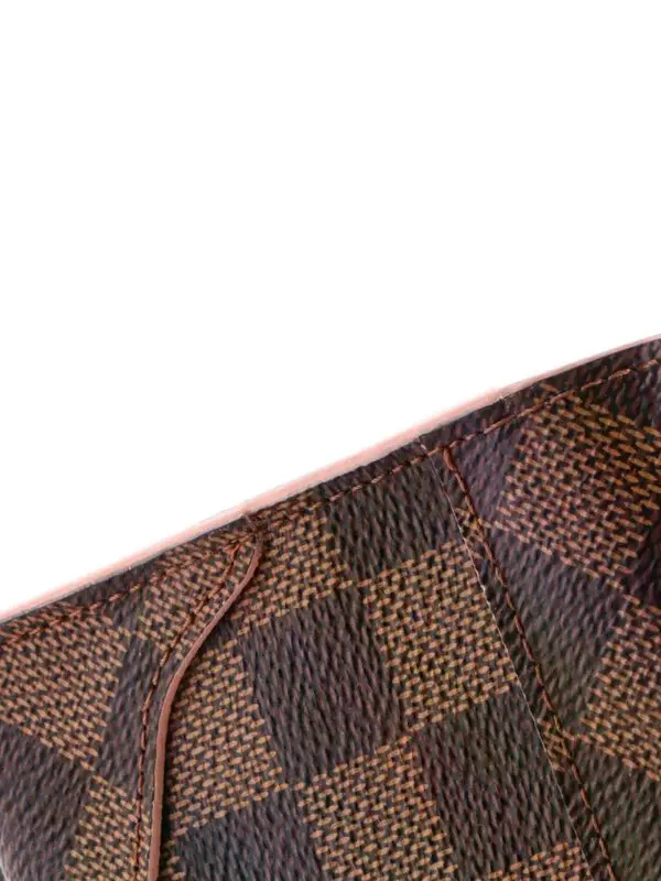 LOUIS VUITTON Caissa Wallet Damier Small Wallets