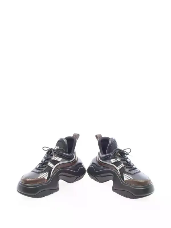 LOUIS VUITTON 2023 Arclight 2.0 Line Monogram Sneakers - Black