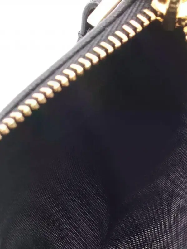 Miu Miu 2020 Embossed Bi-fold Wallet - Black