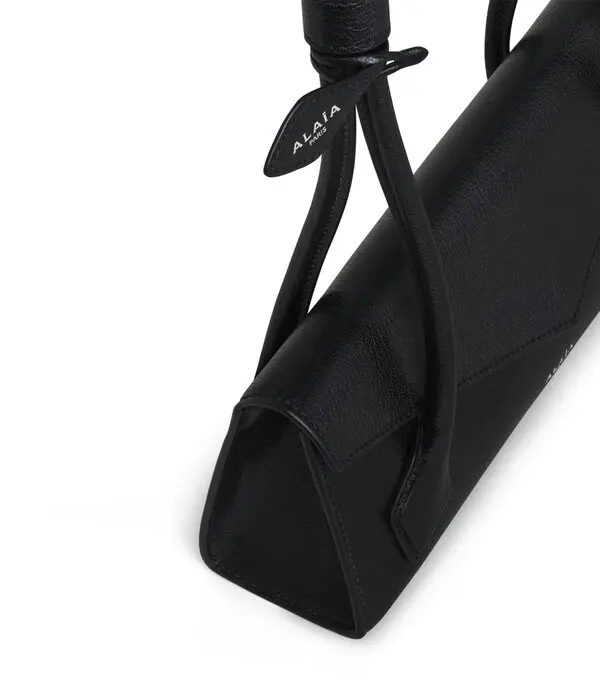 Alaïa Small Leather Le Teckel Shoulder Bag - Black