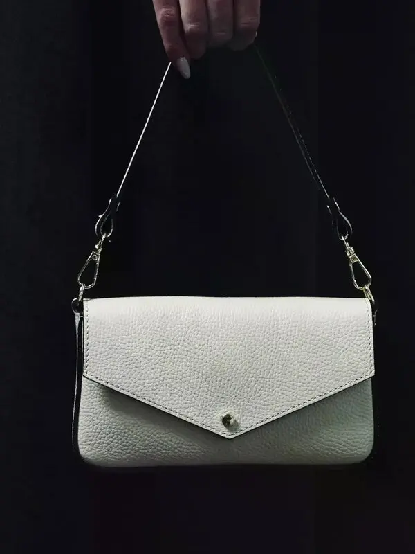 APATCHY LONDON Munro Pebbled Leather Clutch Bag - Neutrals