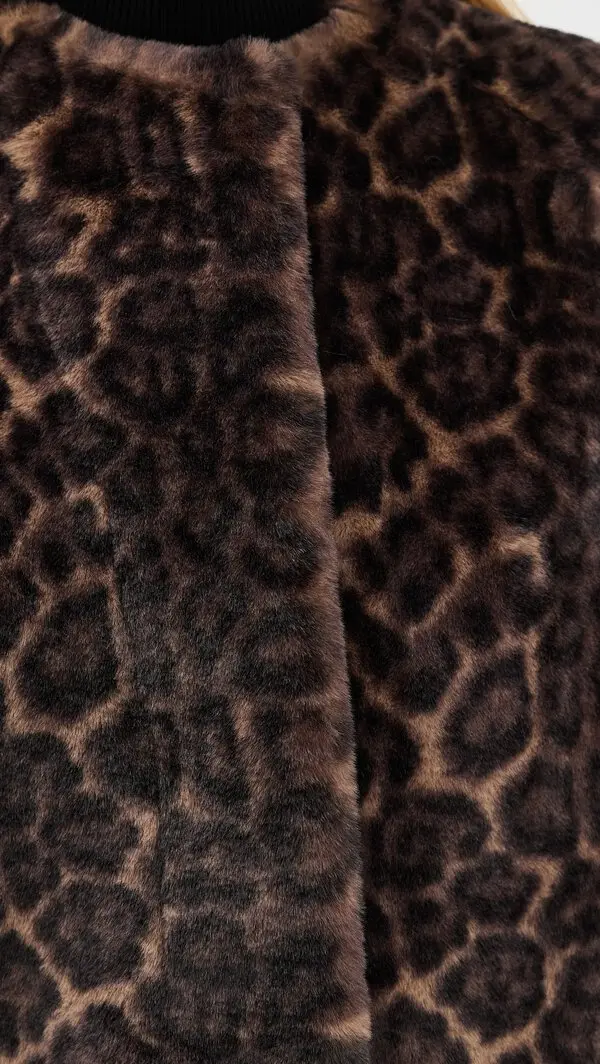 Apparis Sloane Leopard Cape