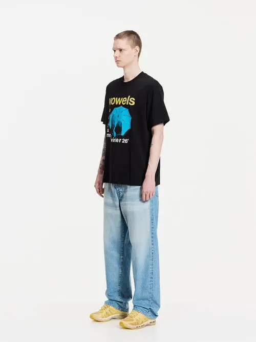 VOWELS Umbrella Tee - Black
