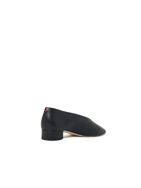 AeydĒ Delia' Nappa Ballet Flats