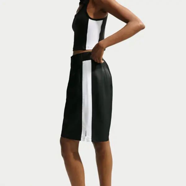 Nike Naomi Osaka Loose Mid-rise Shorts - Black