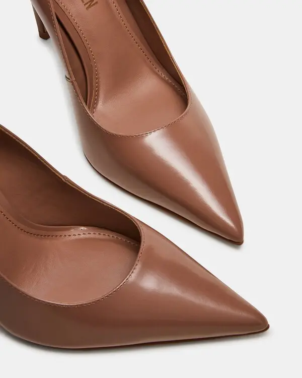 Steve Madden Noir Pointed Toe Heels