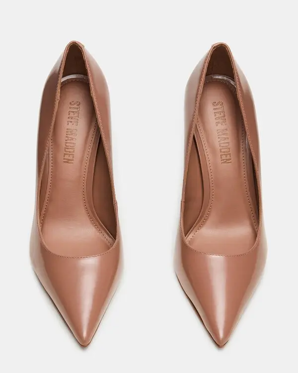 Steve Madden Noir Pointed Toe Heels