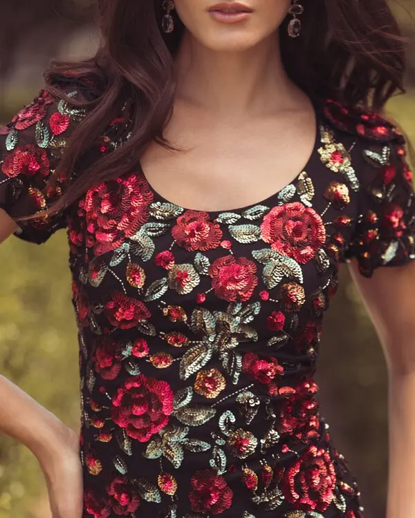 Mac Duggal Floral Sequin Scoop Neck Trumpet Gown