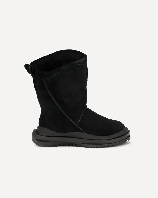 UGG Classic Distort Suede Boots