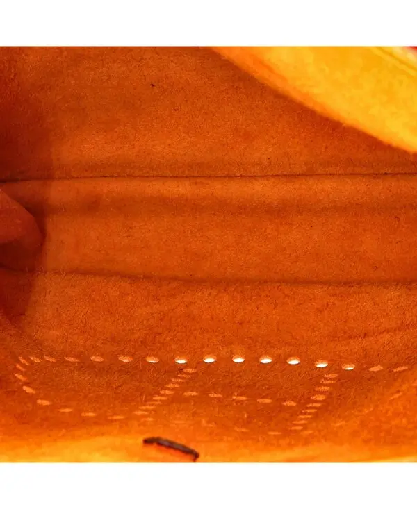 Hermès Gm Evelyne Iii Leather Crossbody - Orange