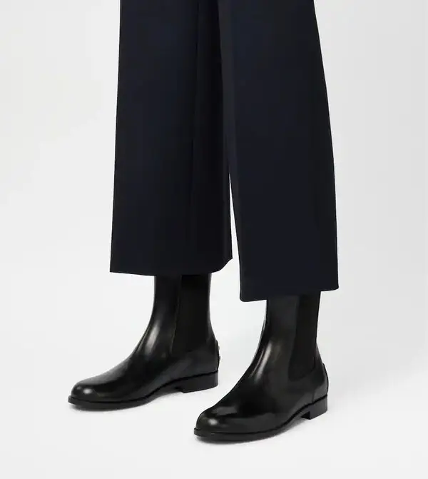 TOD'S Studded Chelsea Boots