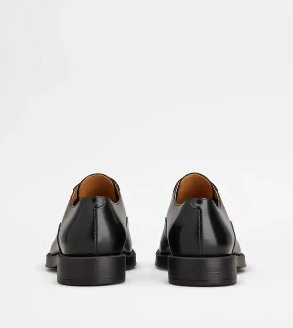TOD'S Lace-ups In Leather - Black