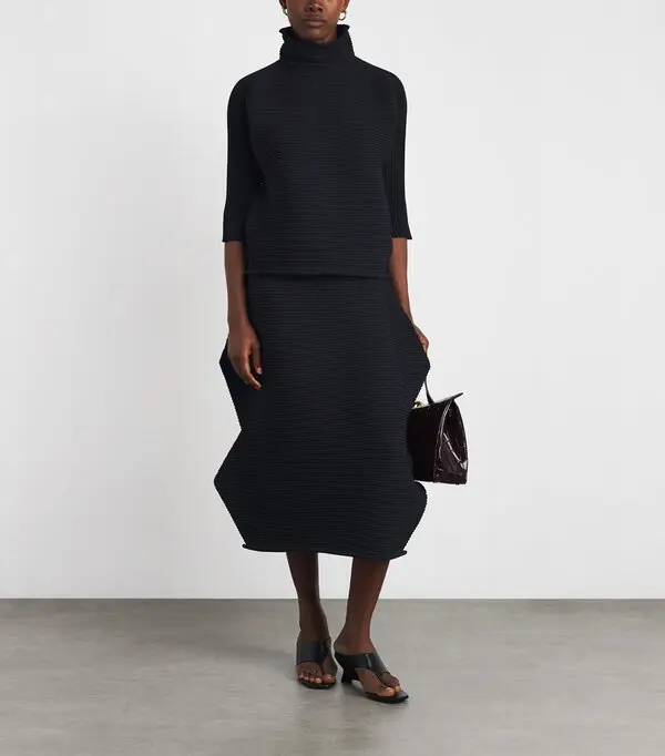 Issey Miyake Zigzag-knit High-neck Sweater