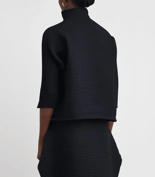 Issey Miyake Zigzag-knit High-neck Sweater