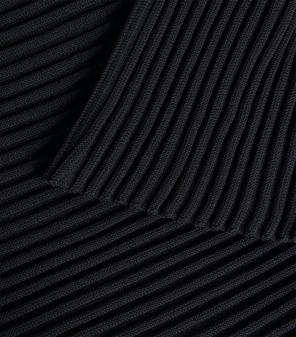 Issey Miyake Zigzag-knit High-neck Sweater