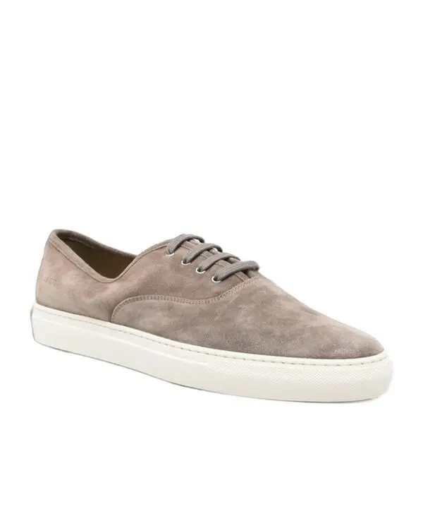 COMMON PROJECTS Four Hole Sneakers
