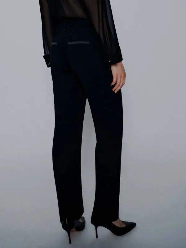 Marella Casual Trousers With Metal Buckle Details