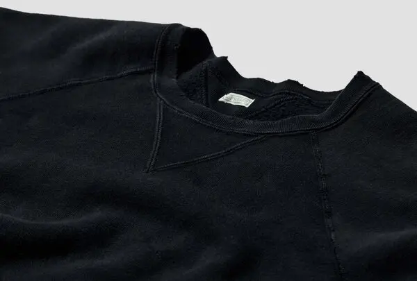 A.PRESSE Vintage-style Crewneck Sweatshirt